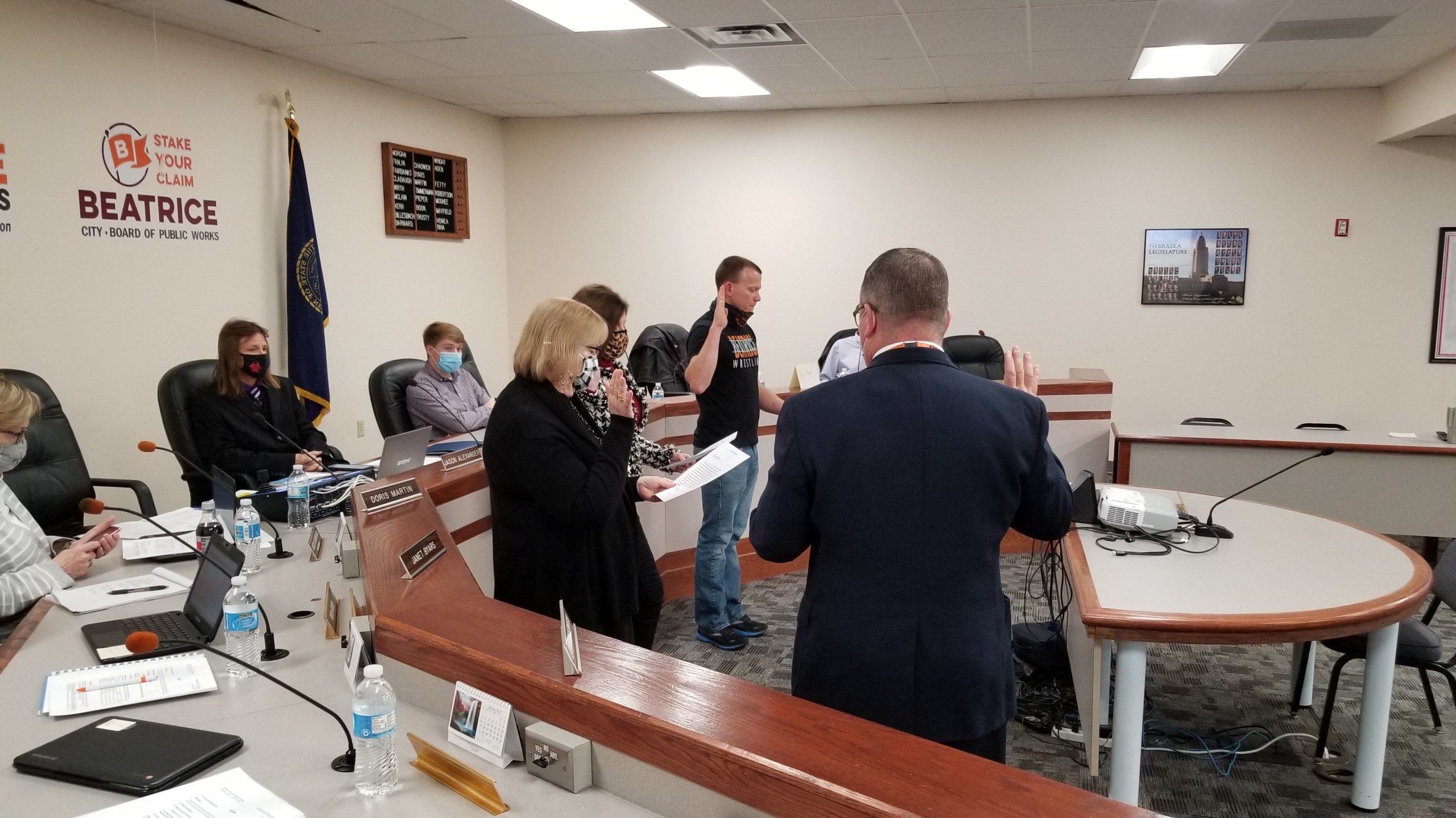New term begins for Beatrice School Board, three members sworn in ...