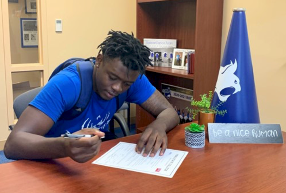 Garry Fleming Jr. Signs with Peru State Cheer - NEWS CHANNEL NEBRASKA