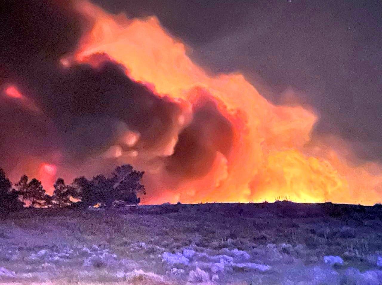 Wind-stoked wildfire causes death in Wyoming, evacuations - NEWS ...