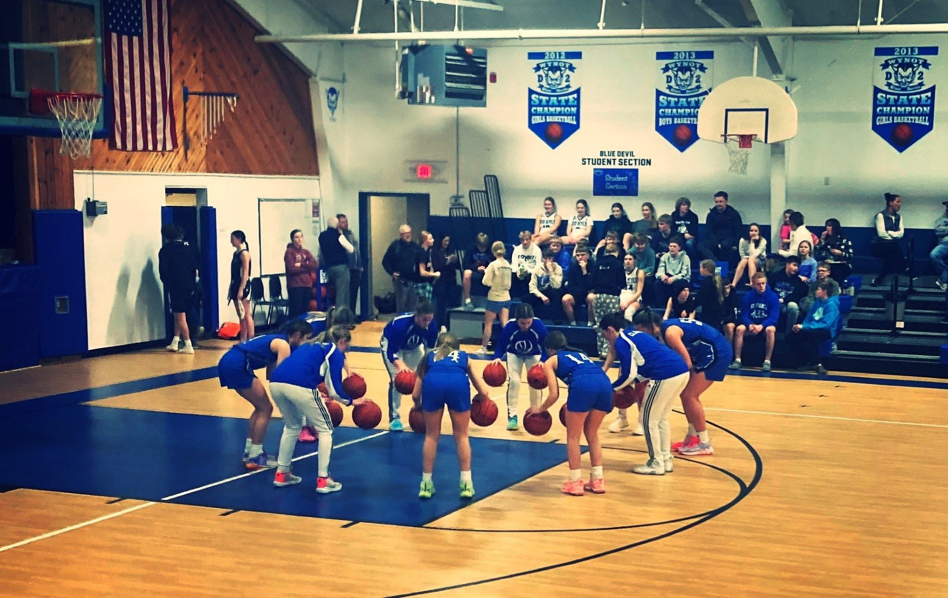 St. Francis & Wynot Paint the Town Blue - RIVER COUNTRY - NEWS CHANNEL ...